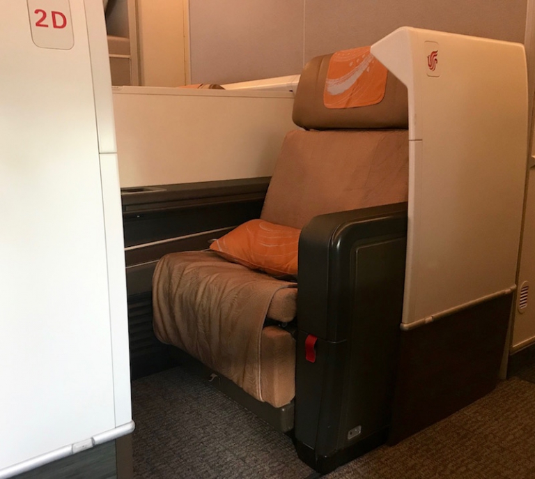 Flight Review: Air China (777-300) First Class - Beijing to Los Angeles ...